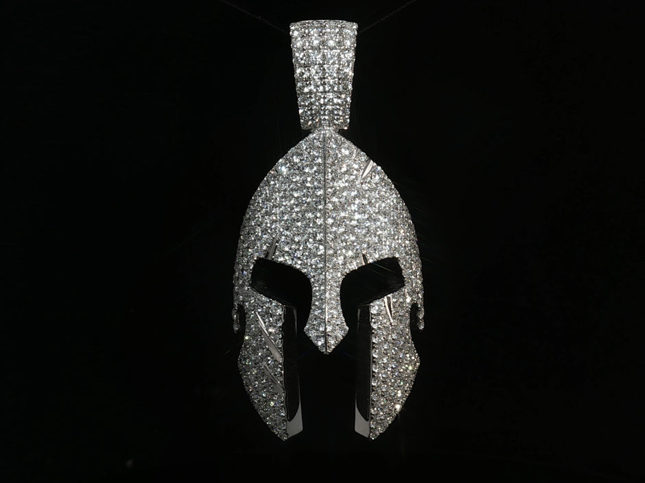 Men Pendants – Angelica Jewellers